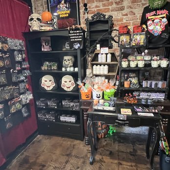 LITTLE SHOP OF HAIRDOS - Updated July 2024 - 831 Photos & 159 Reviews ...