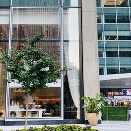 AVRA ROCKEFELLER CENTER - Updated April 2025 - 510 Photos & 231 Reviews ...