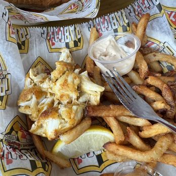 CRABCAKE FACTORY USA - Updated June 2025 - 651 Photos & 708 Reviews ...