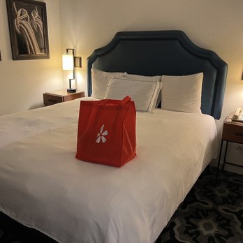 HOTEL PACIFIC - 514 Photos & 539 Reviews - 300 Pacific St, Monterey ...