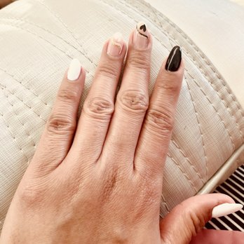Katie nails store