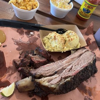 ERIC’S FAMILY BARBECUE - Updated January 2025 - 656 Photos & 869 ...