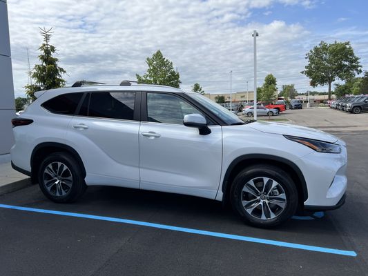 TOYOTA OF ANN ARBOR - Updated December 2025 - 78 Photos & 271 Reviews ...