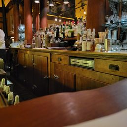 COMSTOCK SALOON - Updated June 2025 - 939 Photos & 1029 Reviews - 155 ...