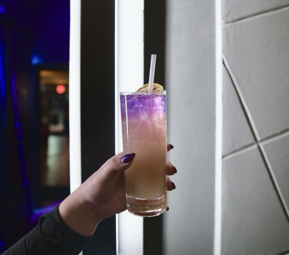 ELEVEN XI COCKTAIL LOUNGE - Updated October 2025 - 16 Photos - 1213 ...