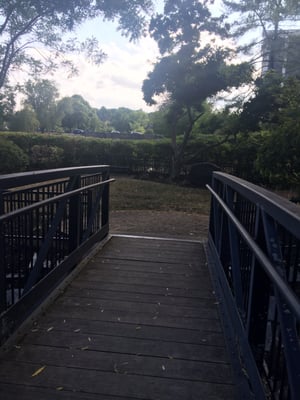 WINCHESTER PUBLIC LIBRARY - Updated October 2025 - 14 Photos & 11 ...