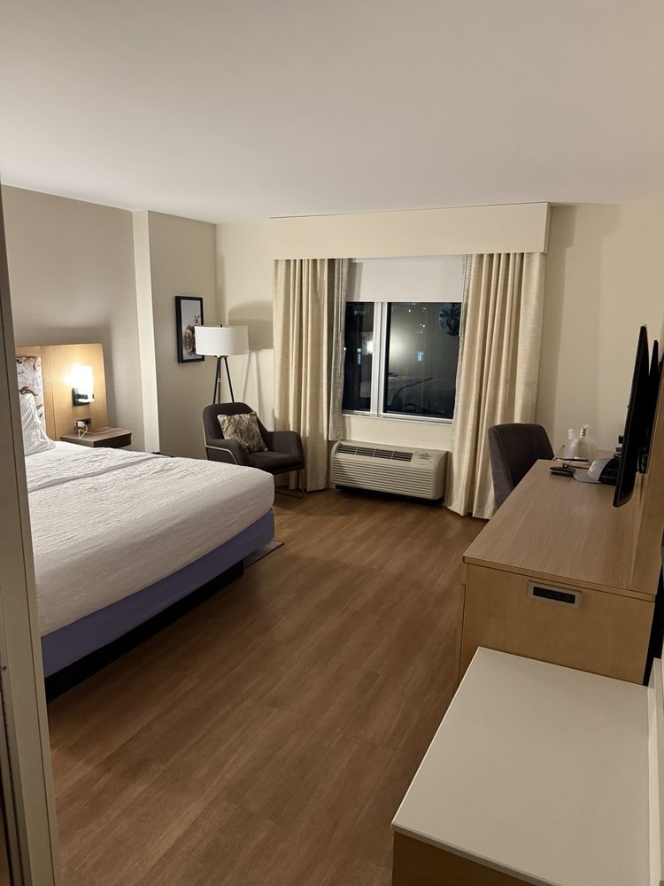 HAMPTON INN & SUITES MIAMI/BRICKELL-DOWNTOWN - Updated February 2025 ...