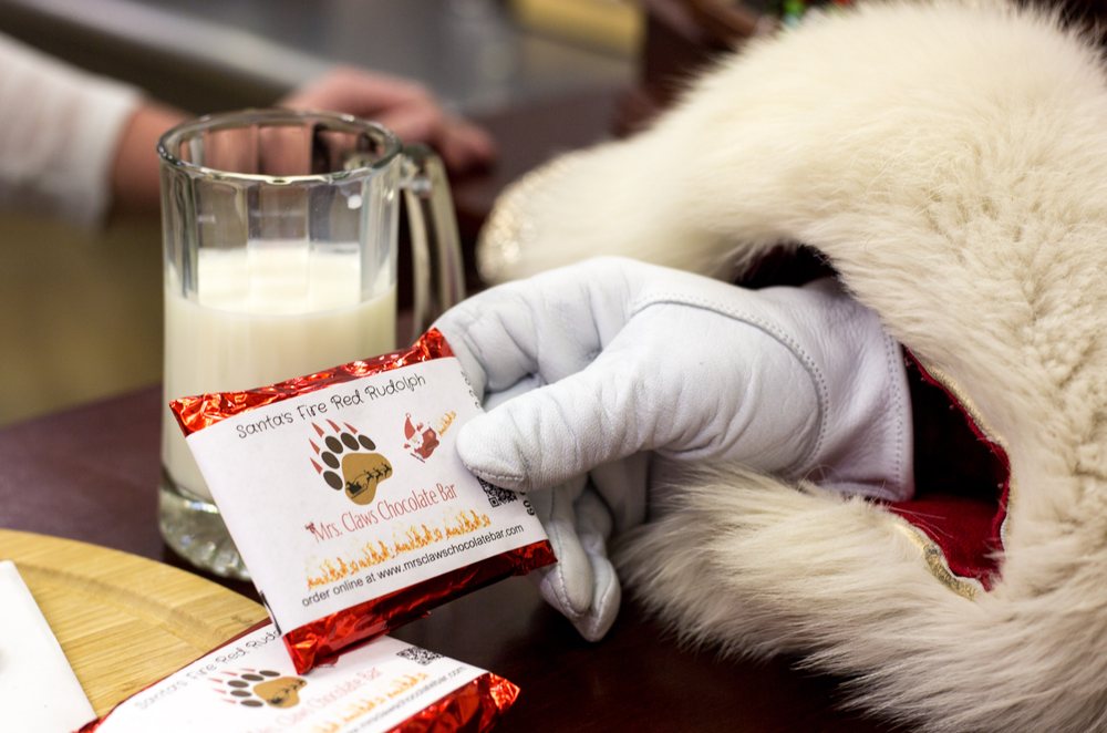 MRS. CLAWS CHOCOLATE BAR - Updated August 2025 - 28 Photos - 59 College ...