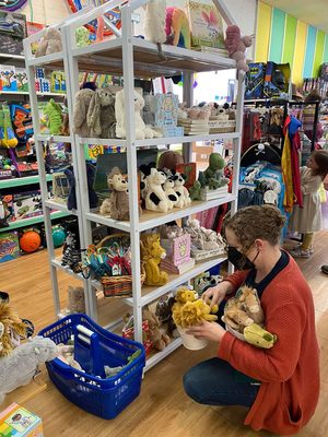 PUFFERBELLIES TOYS & BOOKS - Updated March 2025 - 49 Photos & 30 ...