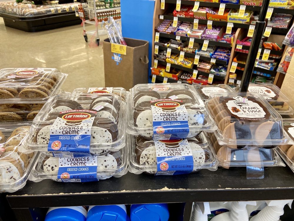 VONS | 99 Photos & 178 Reviews | 3900 E Ocean Ave, Long Beach ...