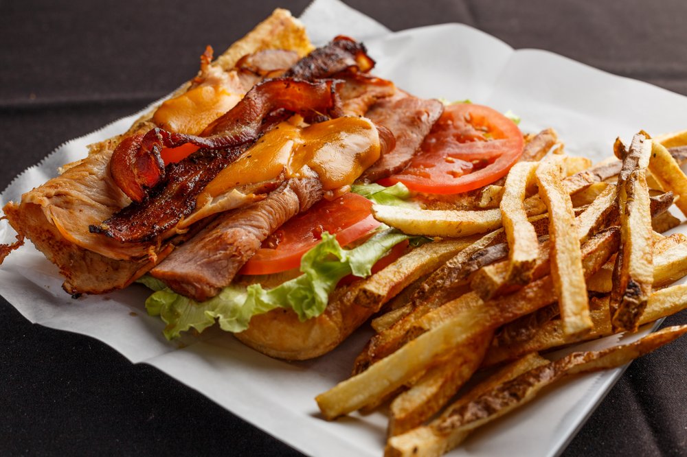 LAST CALL SPORTS GRILL - Updated August 2024 - 57 Photos & 10 Reviews ...