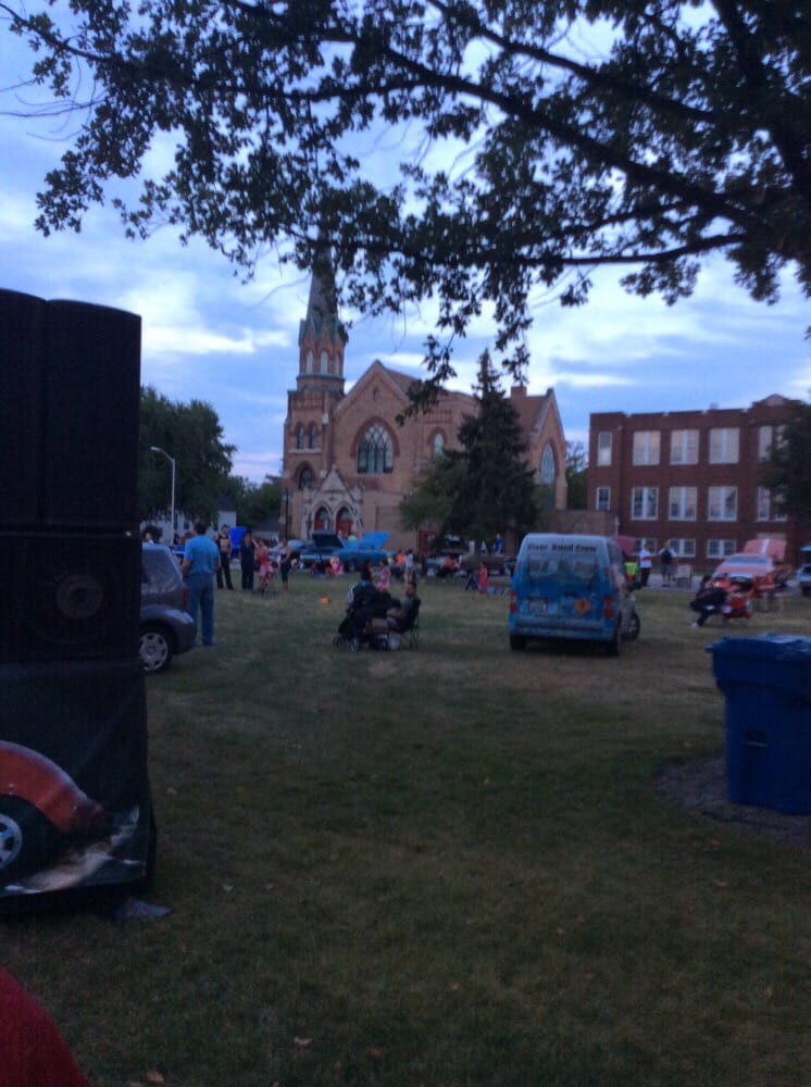 ADDISON PARK DISTRICT - 120 E Oak St, Addison, IL - Yelp