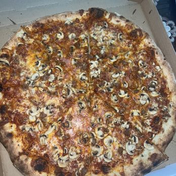 THE PIZZA STANDARD - Updated February 2025 - 287 Photos & 374 Reviews ...