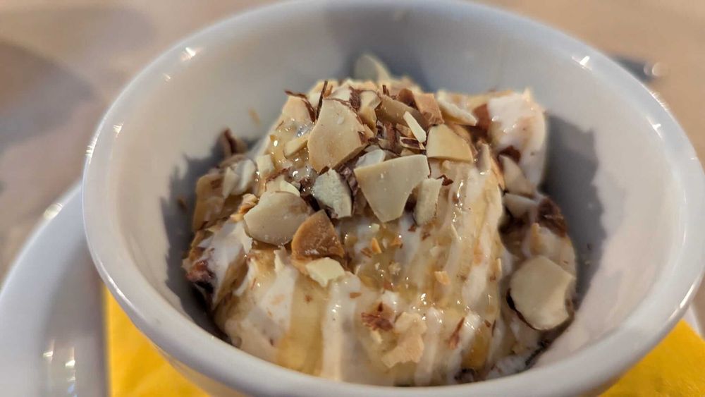 YANNI’S GREEK RESTAURANT - Updated December 2025 - 194 Photos & 343 ...