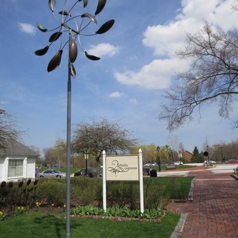 HISTORIC DOWNTOWN LONG GROVE - Updated November 2025 - 713 Photos & 31 ...