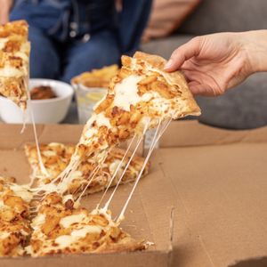 MANZO PIZZERIA - 26 Photos & 46 Reviews - Pizza - 1033 90e Avenue ...