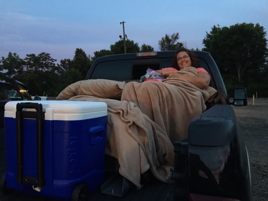 BLUE SKY DRIVE IN THEATER - Updated October 2025 - 11 Reviews - 959 ...