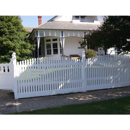 OLD WORLD RESTORATION & PICKET FENCES - Ardeer Victoria, Australia ...