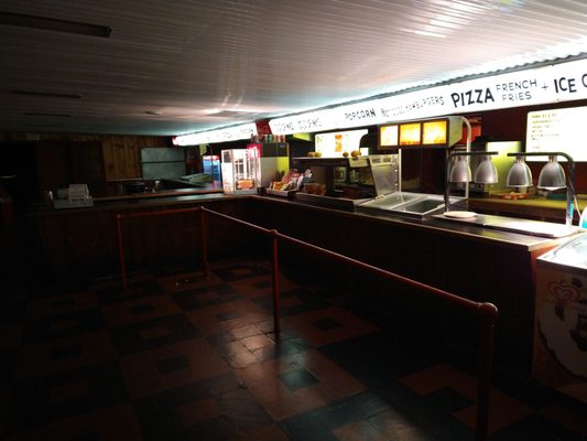 PRIDE’S CORNER DRIVE-IN THEATRE - Updated December 2025 - 23 Photos ...