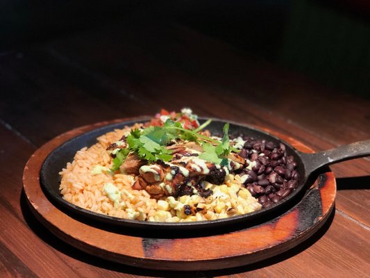 ROADRUNNER SALOON - 124 Photos & 210 Reviews - 921 N Buffalo Dr, Las ...