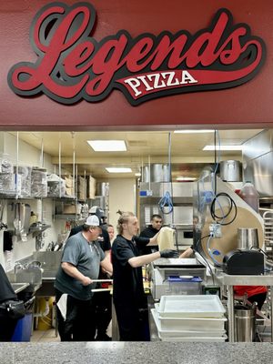 LEGENDS PIZZA - Updated October 2025 - 94 Photos & 79 Reviews - 158 N ...