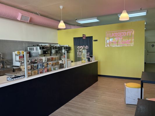 32 BELOW - Updated April 2025 - 62 Photos & 27 Reviews - 17054 116th ...