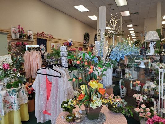 FLOWER GALLERY OF VIRGINIA - Updated December 2025 - 57 Photos & 72 ...