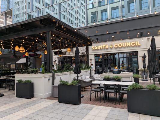 COLONY SQUARE - Updated December 2025 - 173 Photos & 63 Reviews - 1197 ...