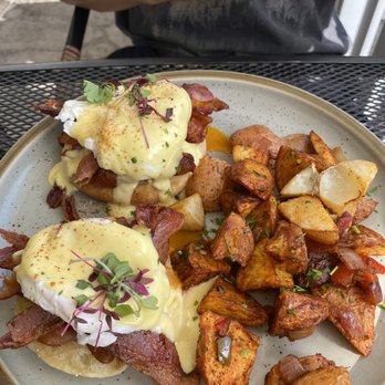 THE HIDEOUT KITCHEN - Updated June 2024 - 3345 Photos & 2407 Reviews ...