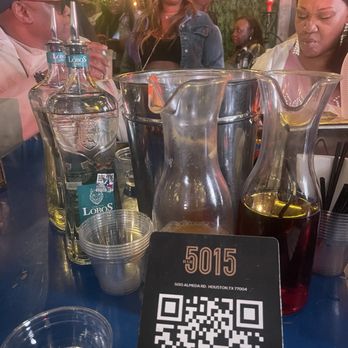 BAR 5015 - Updated June 2025 - 304 Photos & 250 Reviews - 5015 Almeda ...