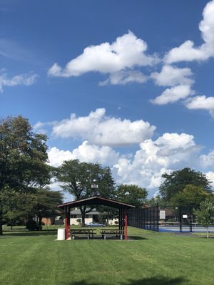 BLUEBIRD PARK - Updated May 2026 - 12 Photos - 9301 Crestwood Ave ...