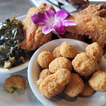 CORNBREAD RESTAURANT & BAR - Updated May 2024 - 575 Photos & 791 ...