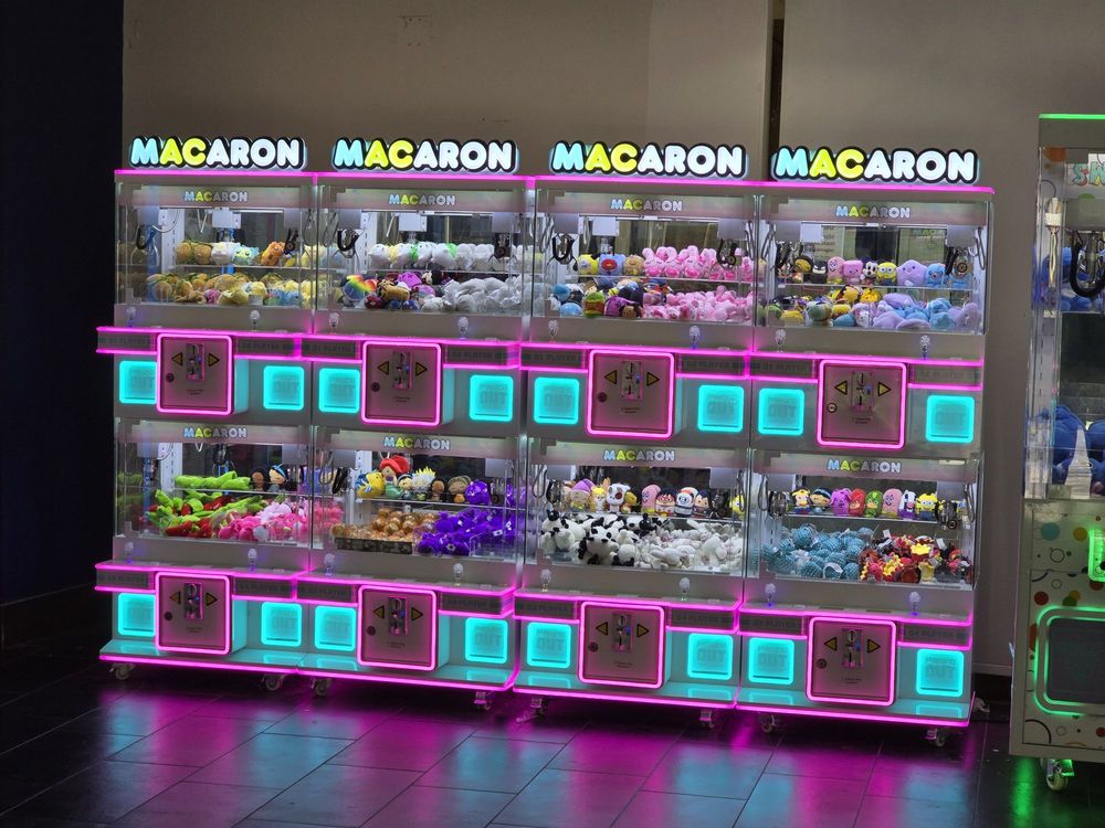 NEOFUNS ARCADE - Updated September 2025 - 24 Photos & 12 Reviews - 400 ...