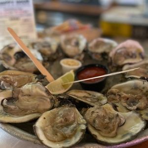 HALF SHELL RAW BAR - 1135 Photos & 926 Reviews - 231 Margaret St, Key ...