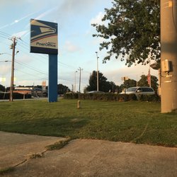 US POSTAL SERVICE - 26 Photos & 35 Reviews - 3900 Crown Rd SE, Atlanta ...