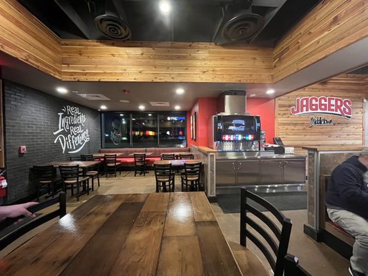 JAGGERS - Updated October 2025 - 43 Photos & 28 Reviews - 13801 English ...