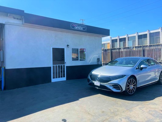 LUX AUTO BODY & PAINT - Updated December 2025 - 44 Photos & 27 Reviews ...