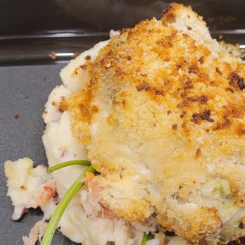 WILDFIN AMERICAN GRILL - BEAVERTON - Updated May 2024 - 581 Photos ...