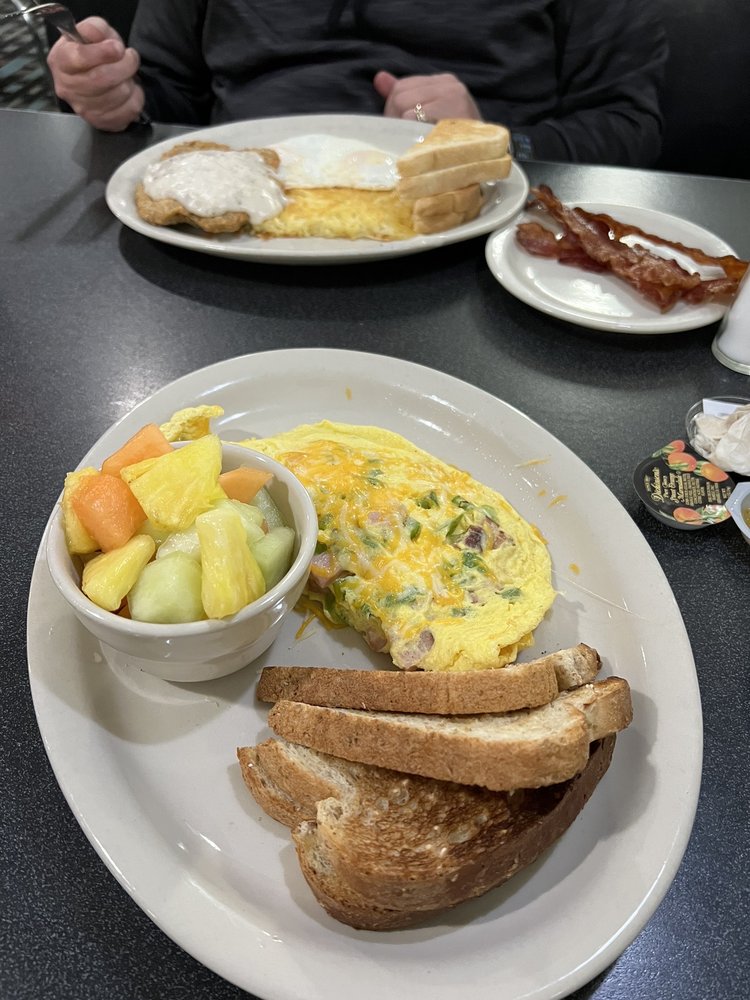 THE ANKENY DINER - Updated February 2025 - 109 Photos & 125 Reviews ...