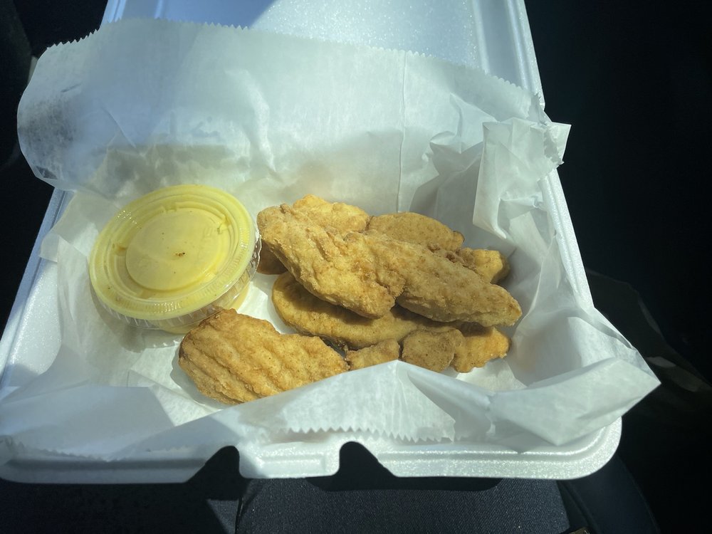 B & K DRIVE-IN - Updated December 2025 - 10 Photos & 13 Reviews - 835 W ...