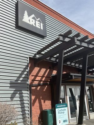 REI - Updated January 2025 - 32 Photos & 89 Reviews - 1550 Mercantile ...