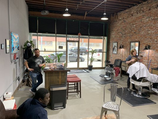 MIDWEST BARBERY - Updated January 2026 - 24 Photos & 41 Reviews - 2012 ...