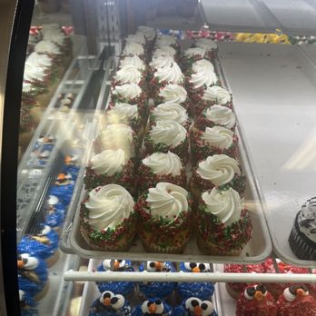 CALANDRA’S ITALIAN & FRENCH BAKERY - Updated June 2024 - 238 Photos ...