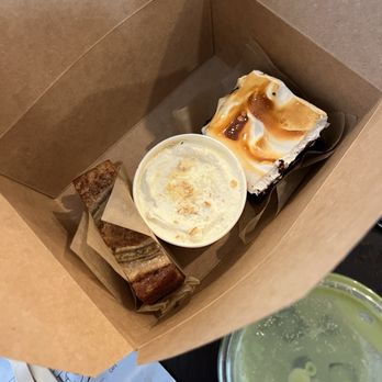 BADASH BAKES - Updated June 2025 - 149 Photos & 57 Reviews - 247 E ...