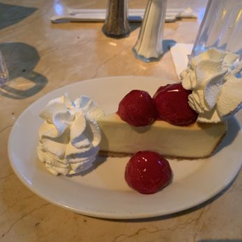 THE CHEESECAKE FACTORY - Updated May 2024 - 1129 Photos & 674 Reviews ...