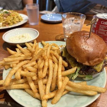 THE HALL BY BEER LAB HI - Updated December 2025 - 1081 Photos & 298 ...