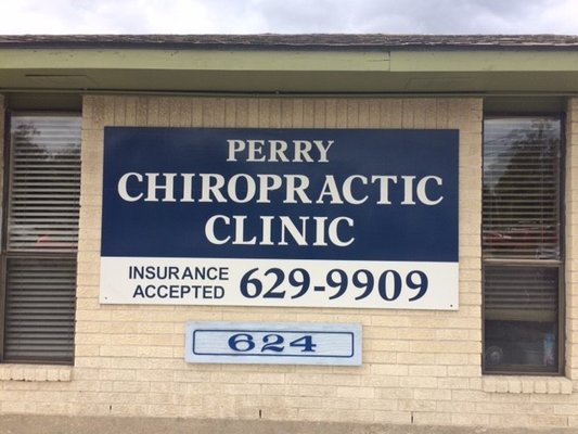 PERRY CHIROPRACTIC CLINIC - Updated December 2025 - 22 Photos & 15 ...
