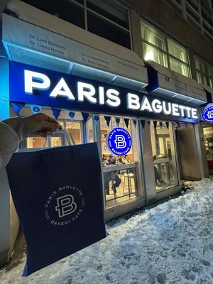 PARIS BAGUETTE - Updated July 2025 - 28 Photos - 2401 Yonge Street ...