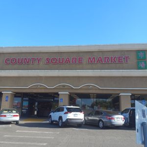 COUNTY SQUARE MARKET - 328 Photos & 232 Reviews - 136 Peabody Rd ...