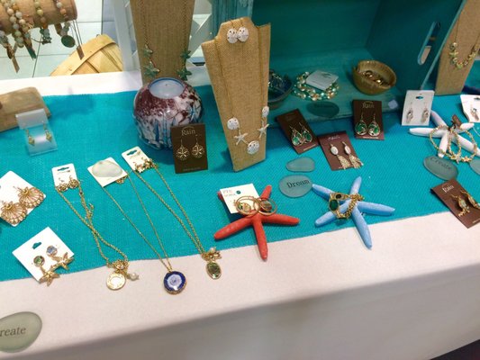 THE BEAD STRAND - Updated December 2025 - 22 Photos - 6158 SW SR 200 ...